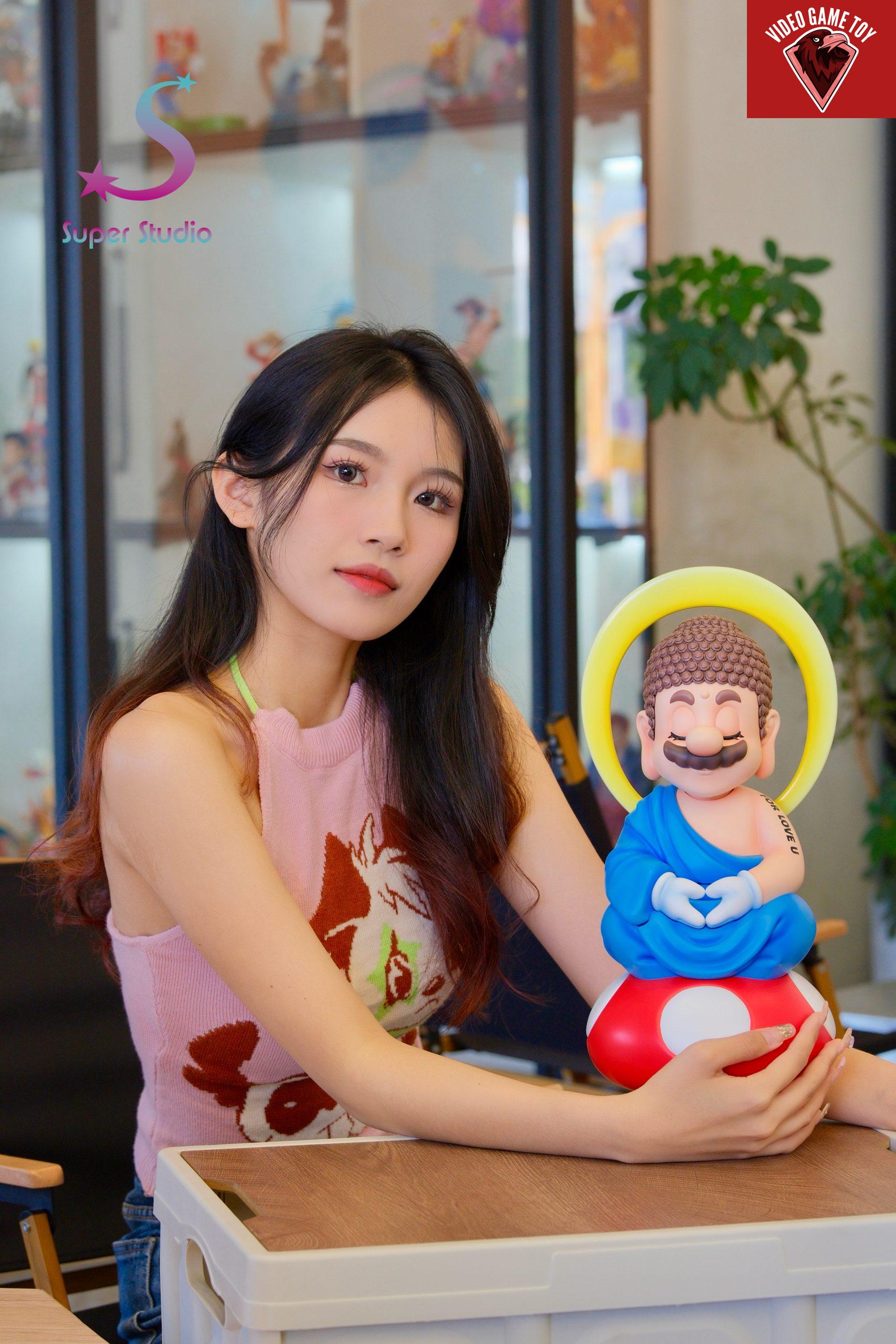 Super Studio - Super Mario Buddha Mario - Video Game Toy